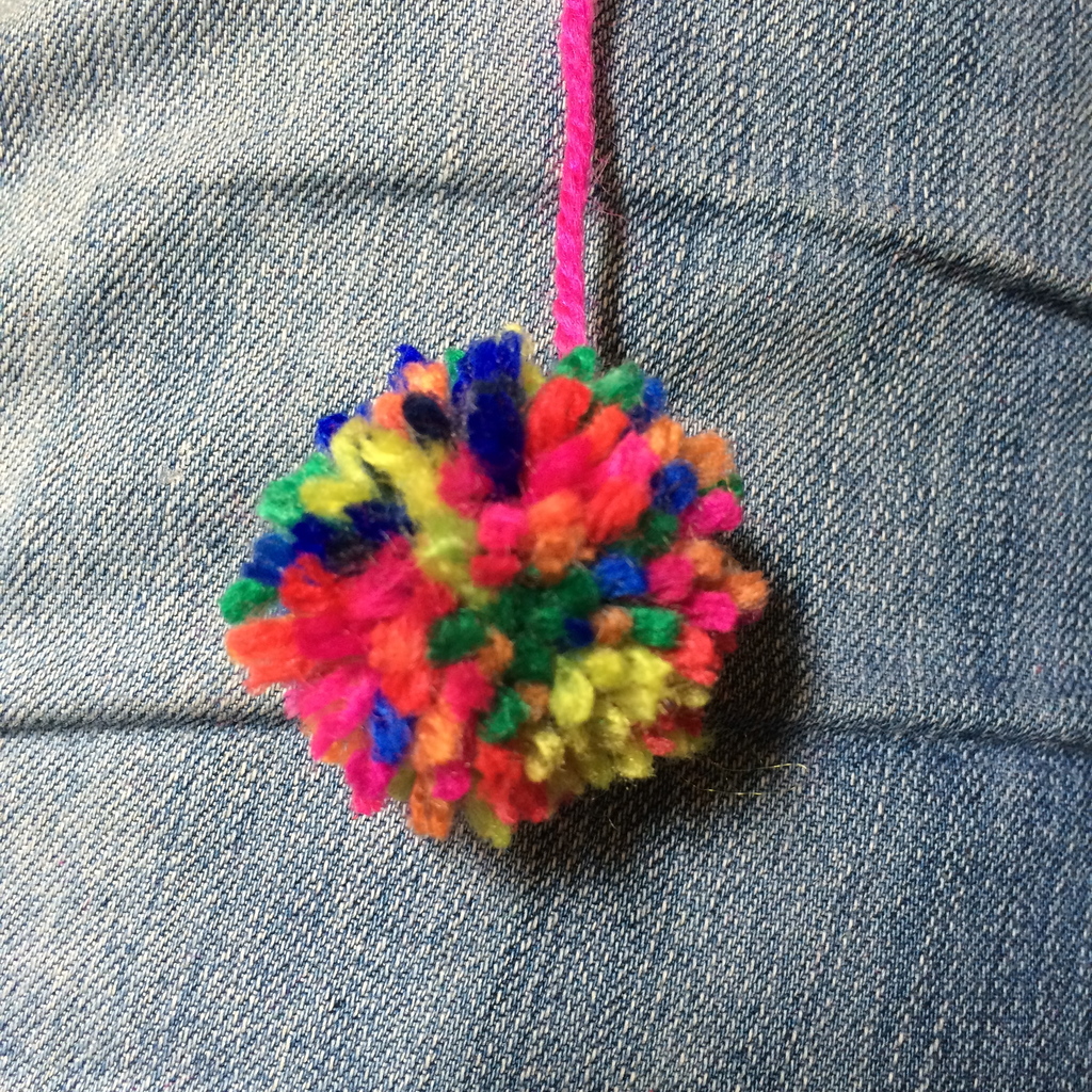 Fork Pom Poms | Colourful Minds