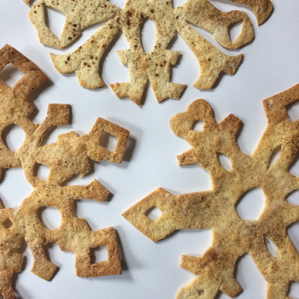 Cinnamon Snowflakes | Colourful Minds